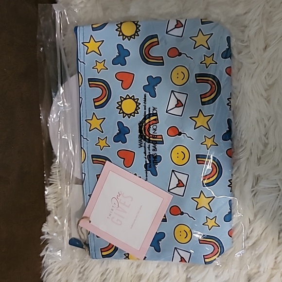 thirty-one | Bags | Thirty One Lg Pouch | Poshmark